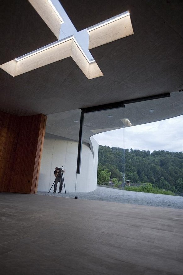 16 Amazing and Unique Modern Church Designs