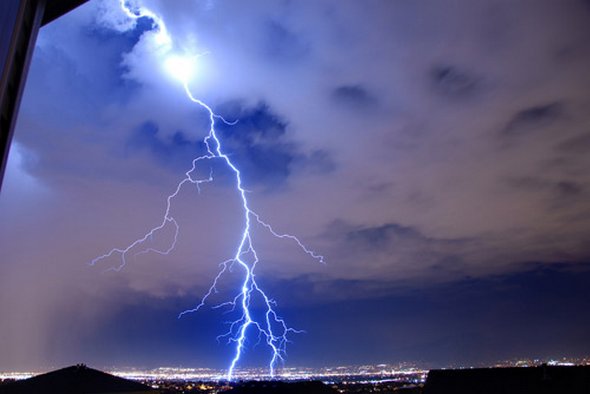 30 Fantastic Examples of Lightning Photography