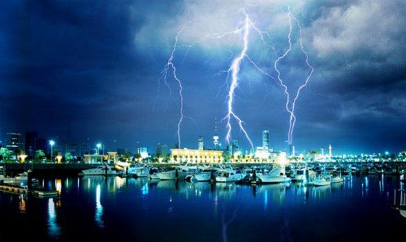 30 Fantastic Examples of Lightning Photography