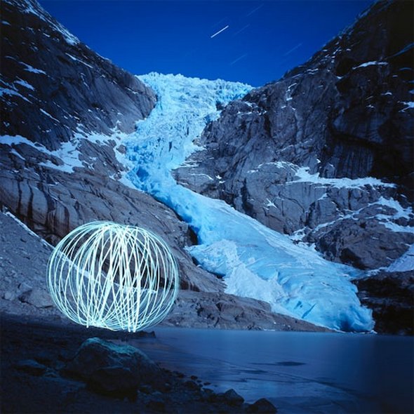 Amazing Light Drawings and Graffiti